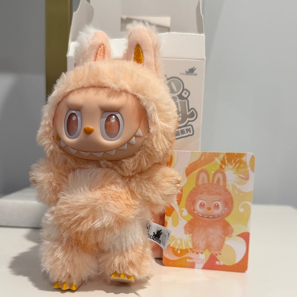 Original Labubu ***Happiness*** - Gem